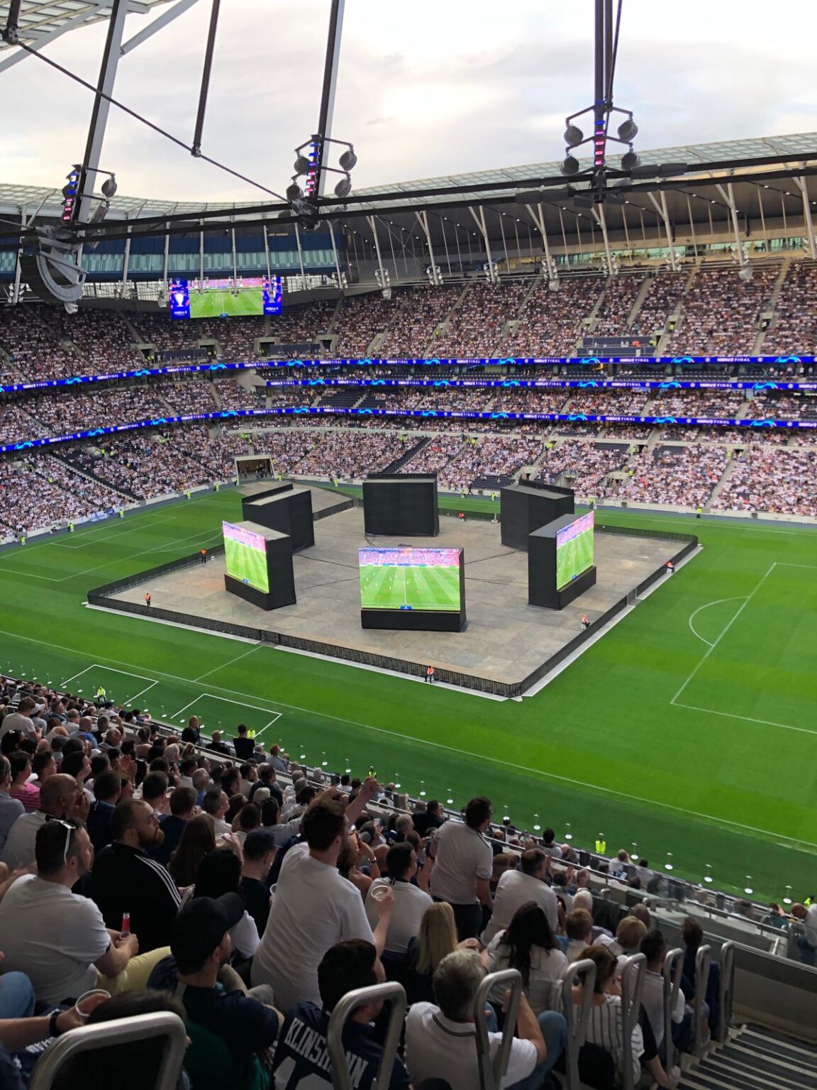 MOJO Barriers for Sporting Events | Crowd Control Solutions